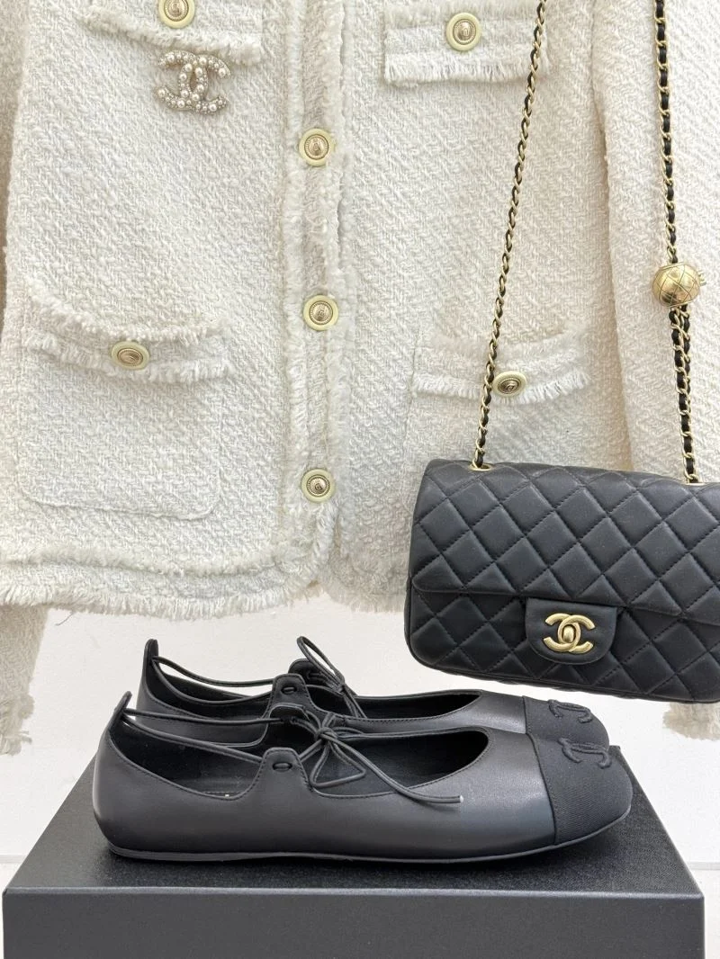 Chanel Low Shoes