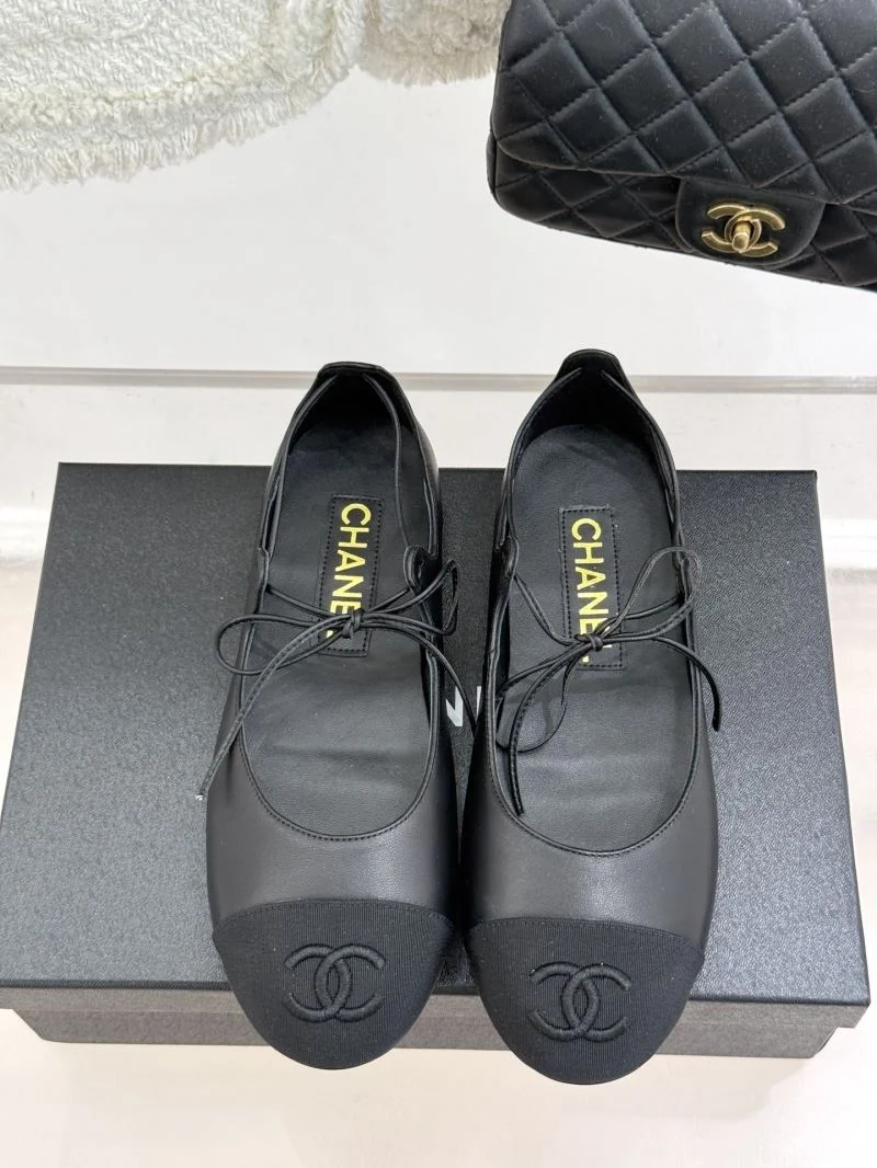 Top match Chanel Low Shoes