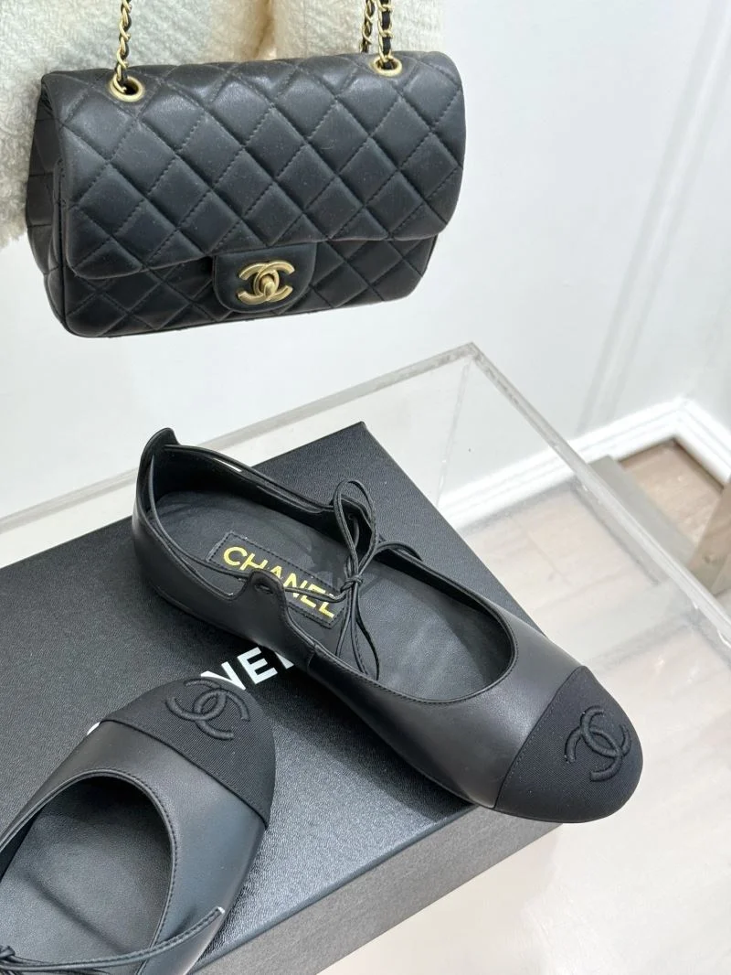 Top match Chanel Low Shoes