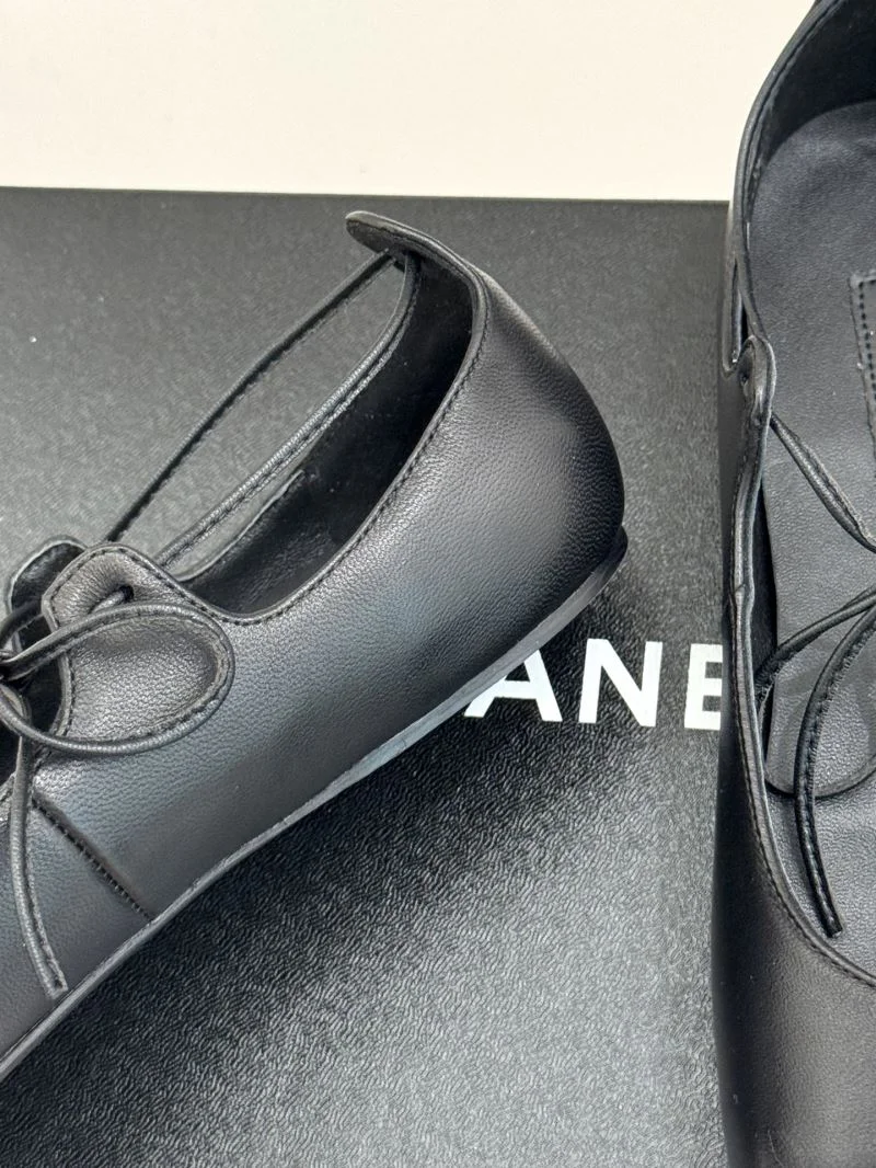 Top match Chanel Low Shoes