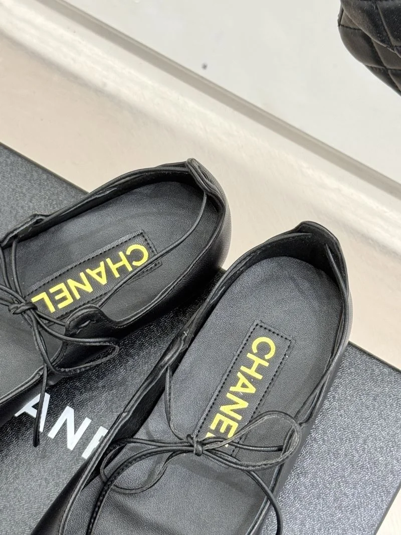 Top match Chanel Low Shoes