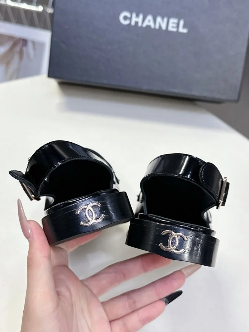 Perfect replica Chanel Low Shoes