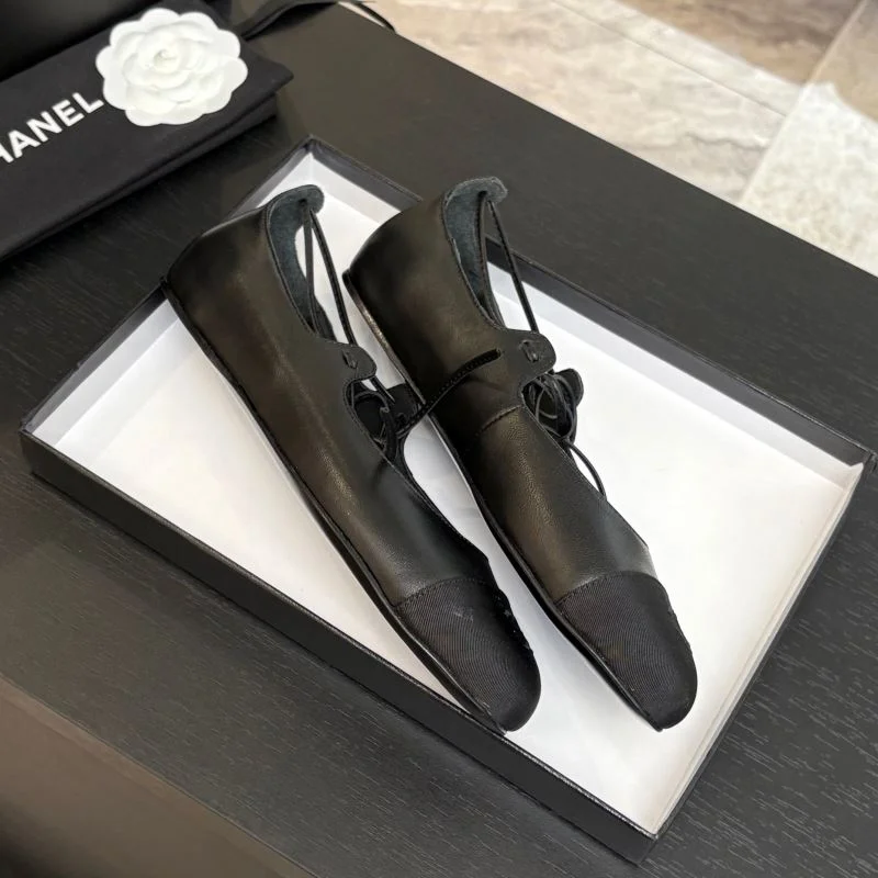 Brand-original Chanel Low Shoes