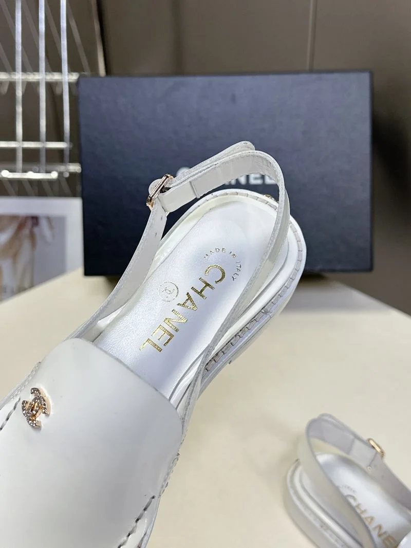 Brand-original Chanel Low Shoes