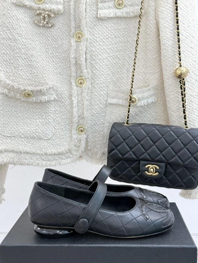 Chanel Low Shoes