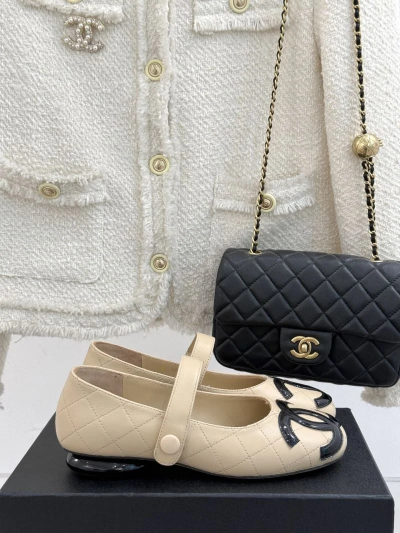 Chanel Low Shoes