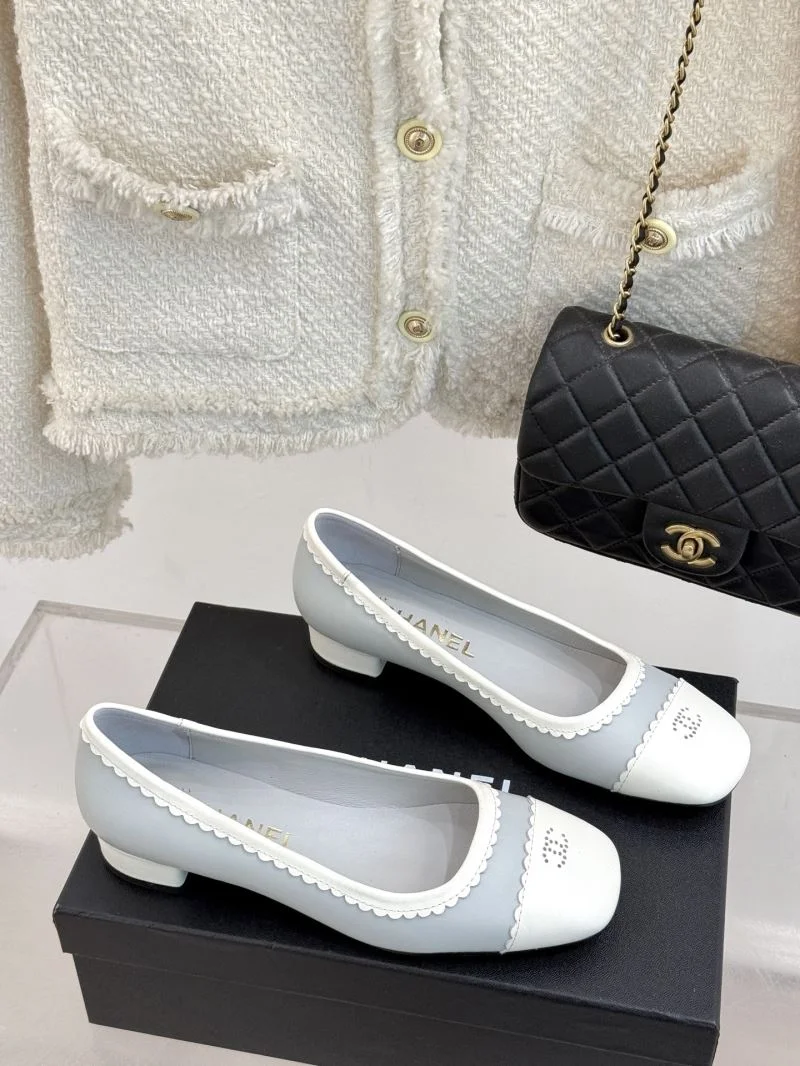 Indistinguishable Chanel Low Shoes