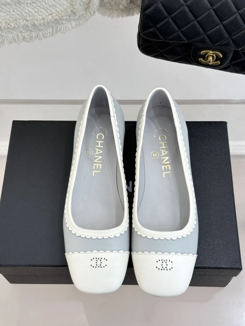 Indistinguishable Chanel Low Shoes