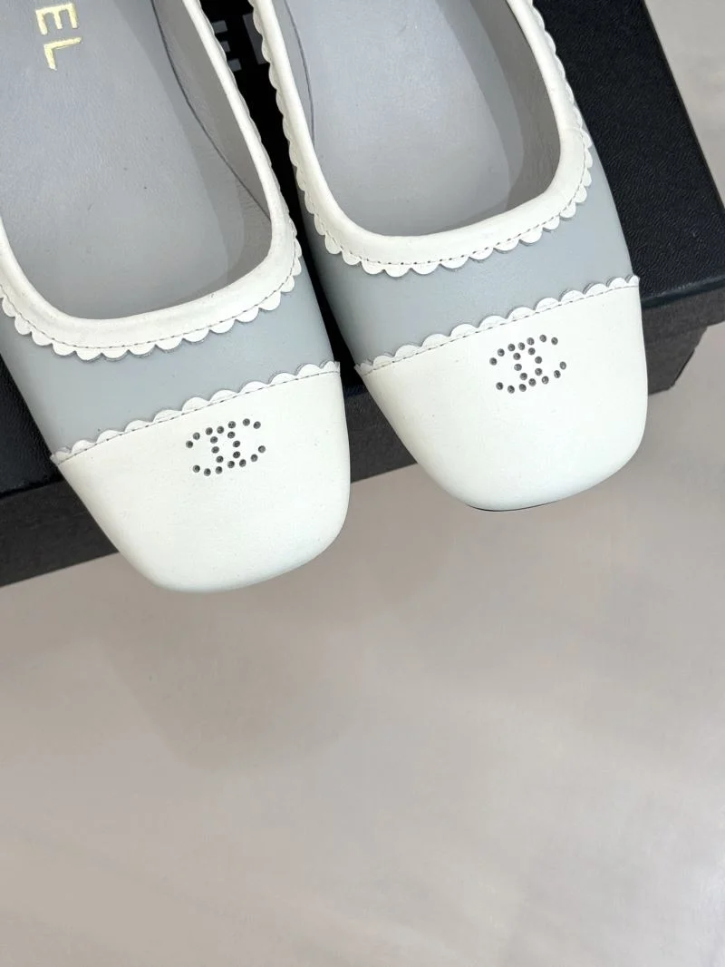 Indistinguishable Chanel Low Shoes