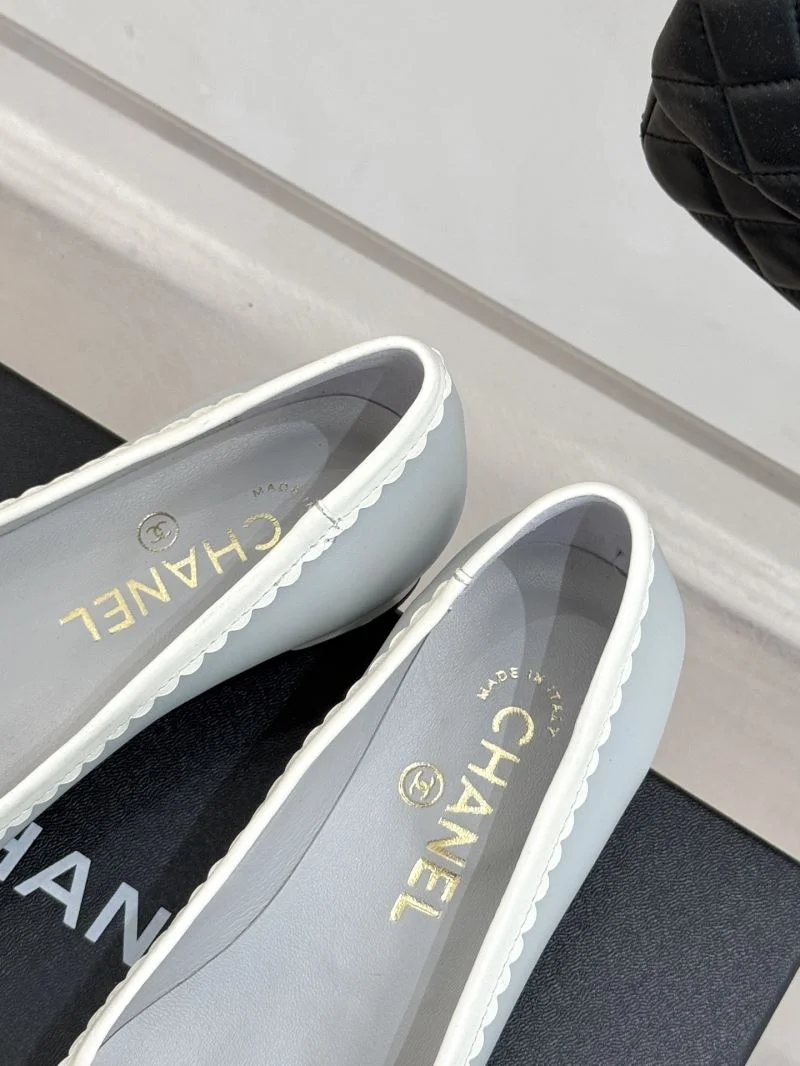 Indistinguishable Chanel Low Shoes