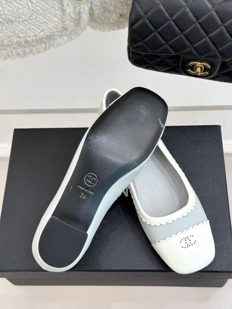 Indistinguishable Chanel Low Shoes