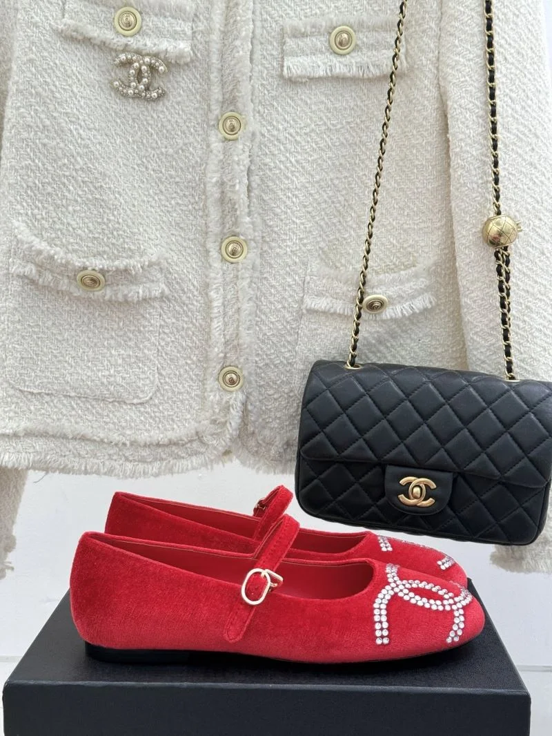 Chanel Low Shoes
