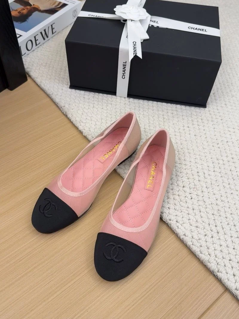 Chanel Low Shoes