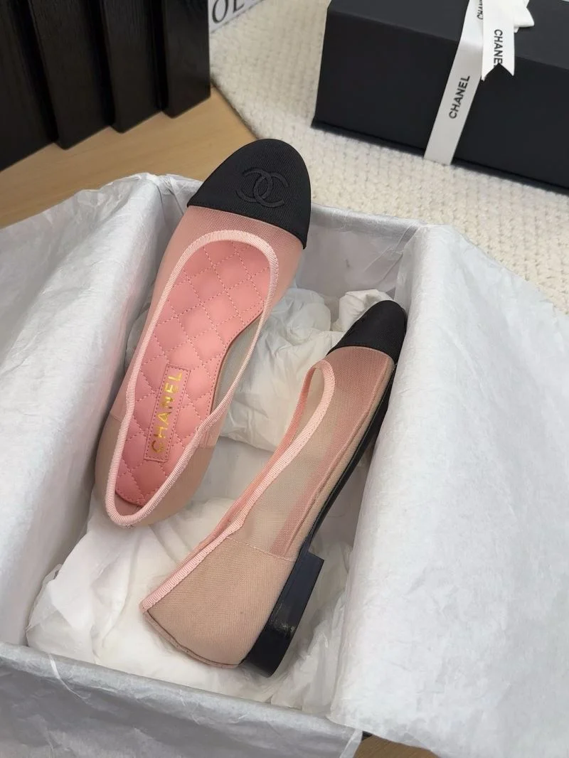 Legit Chanel Low Shoes
