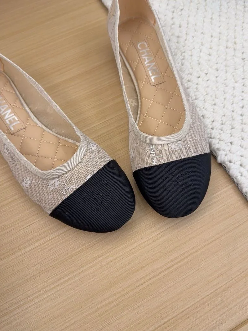 Official Chanel Low Shoes