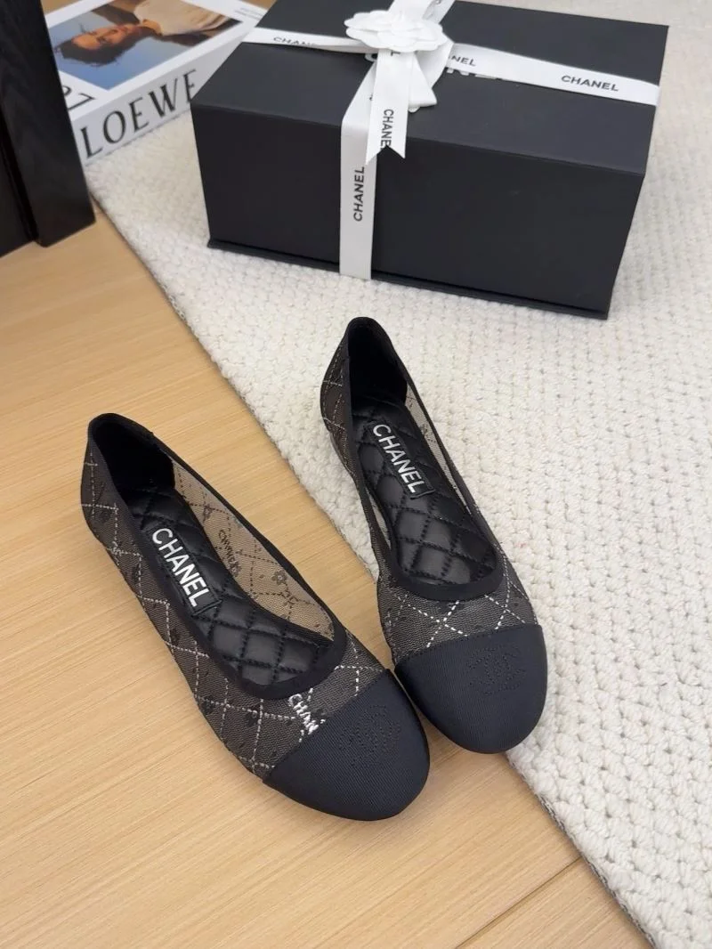 Value-priced Chanel Low Shoes