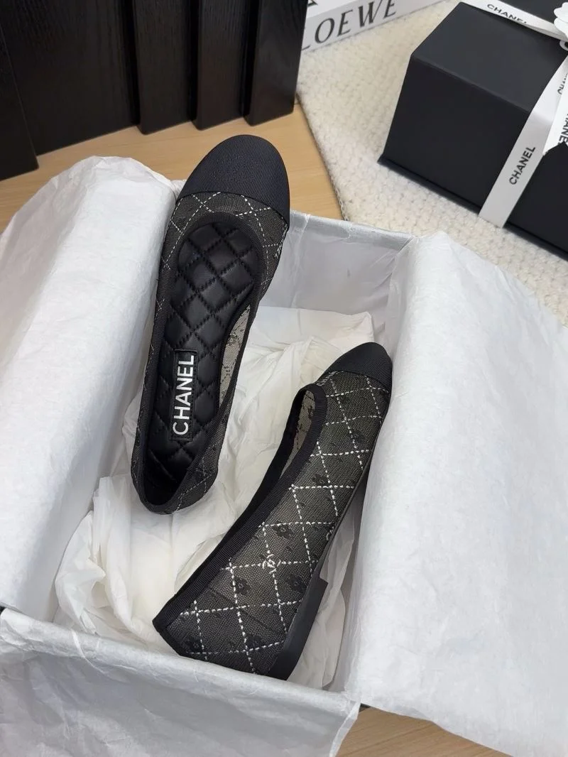 Value-priced Chanel Low Shoes
