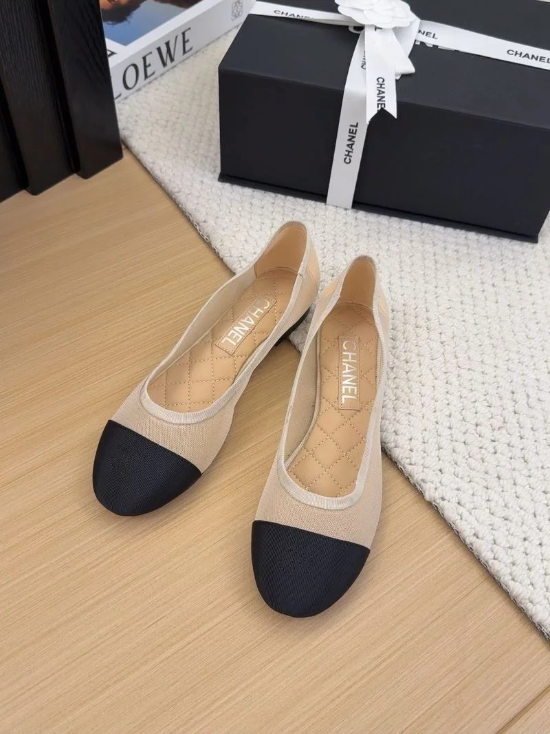 Chanel Low Shoes