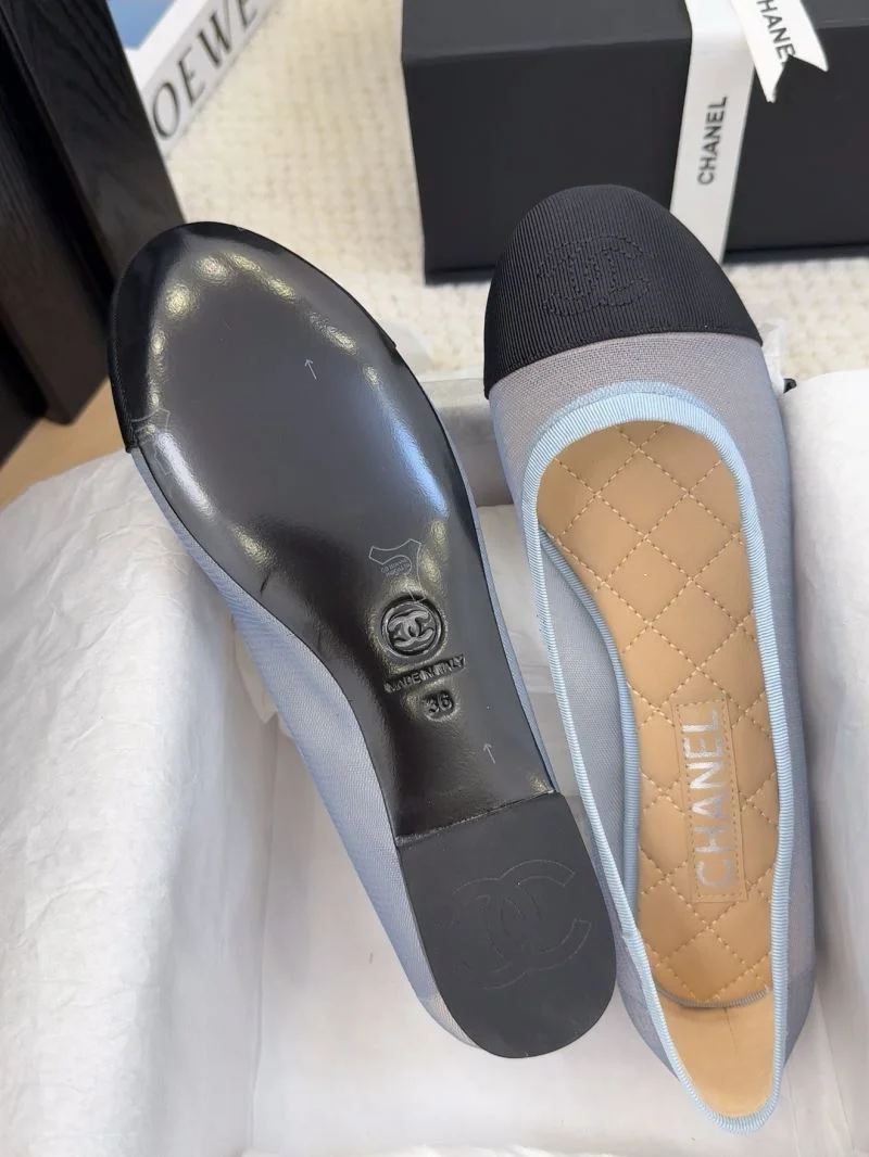 Exact replica Chanel Low Shoes