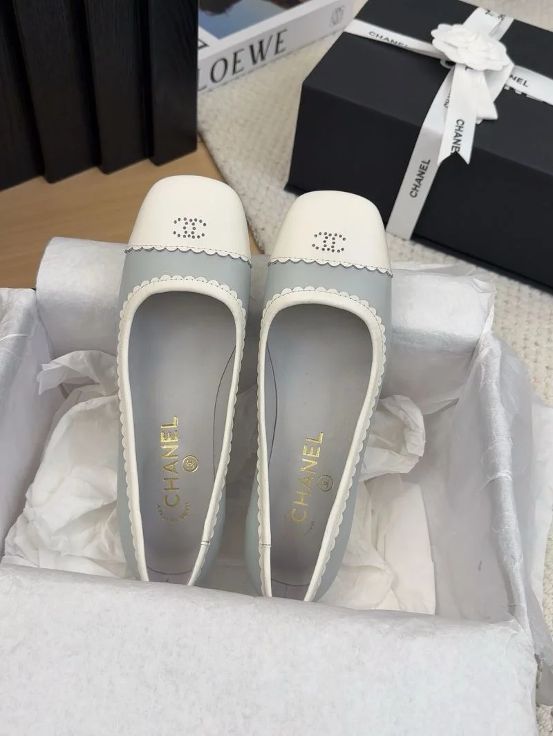 Genuine Chanel Low Shoes