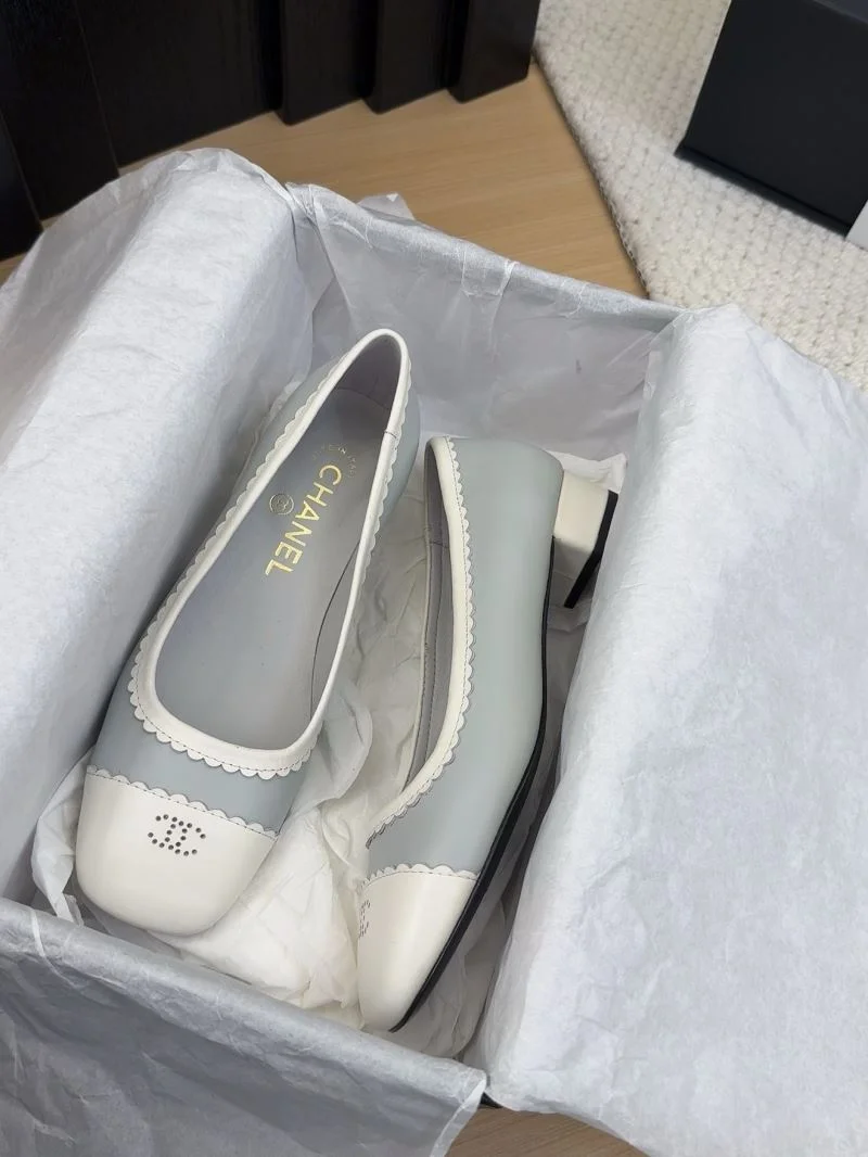 Genuine Chanel Low Shoes