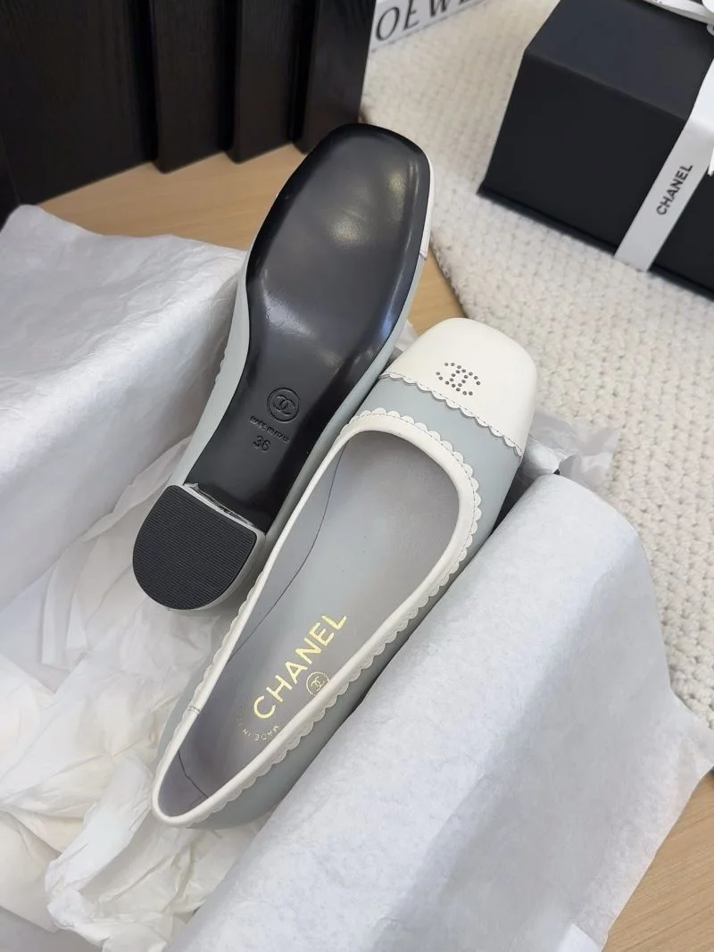 Genuine Chanel Low Shoes
