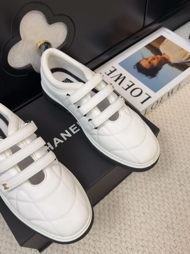 Low-cost Chanel Low Shoes