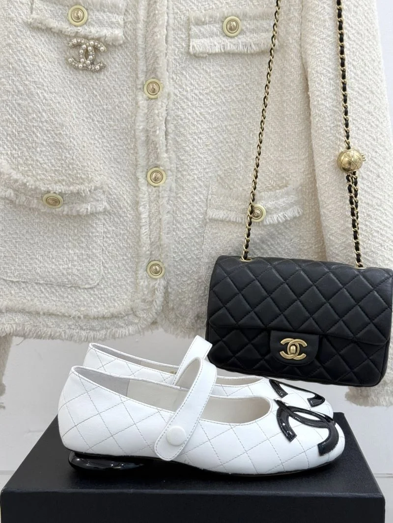 Chanel Low Shoes