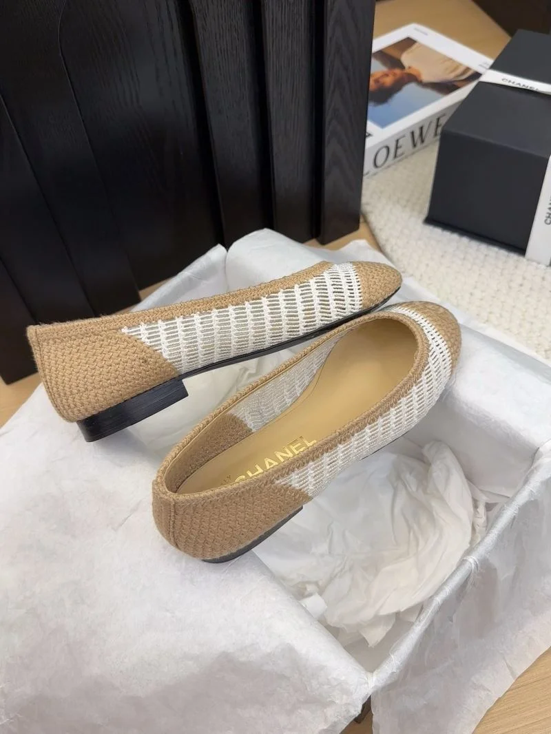 Inexpensive Chanel Low Shoes