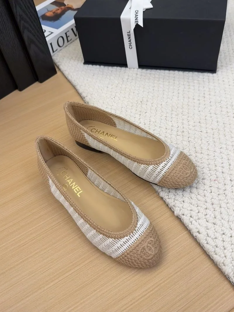 Inexpensive Chanel Low Shoes