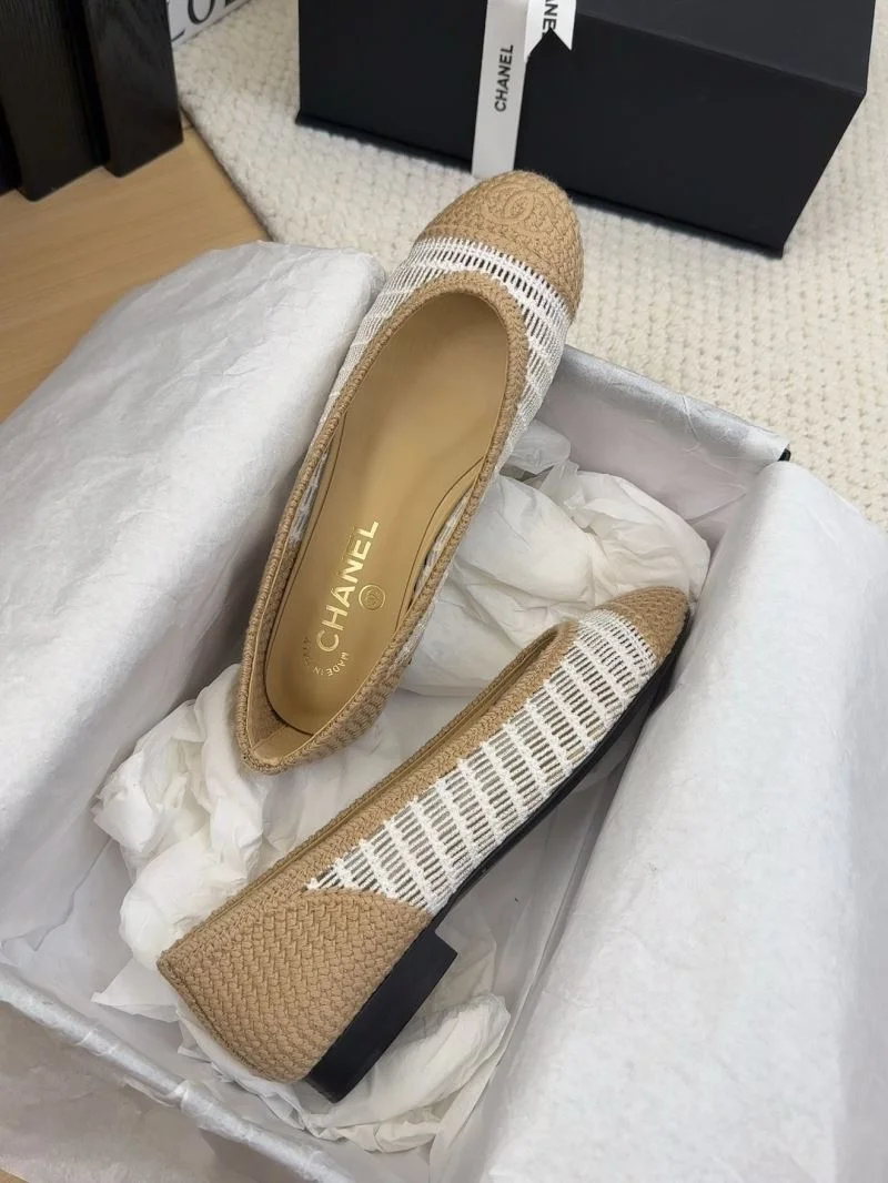 Inexpensive Chanel Low Shoes