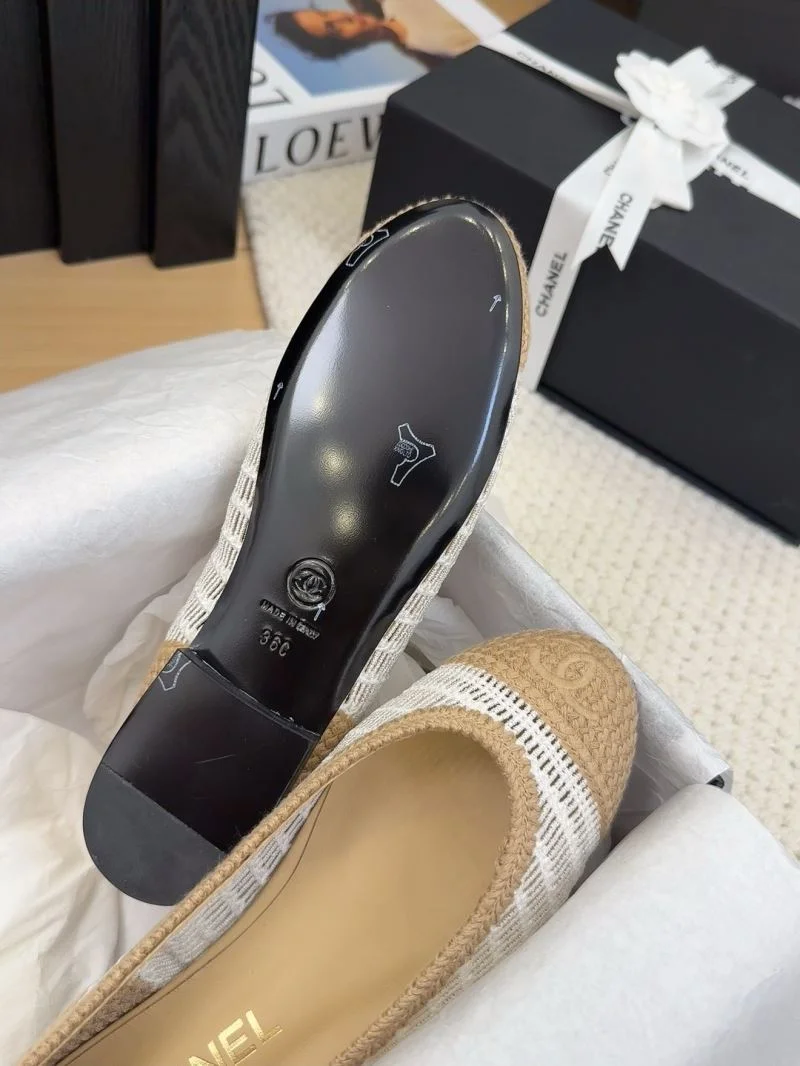 Inexpensive Chanel Low Shoes