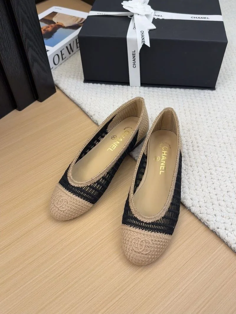 Chanel Low Shoes