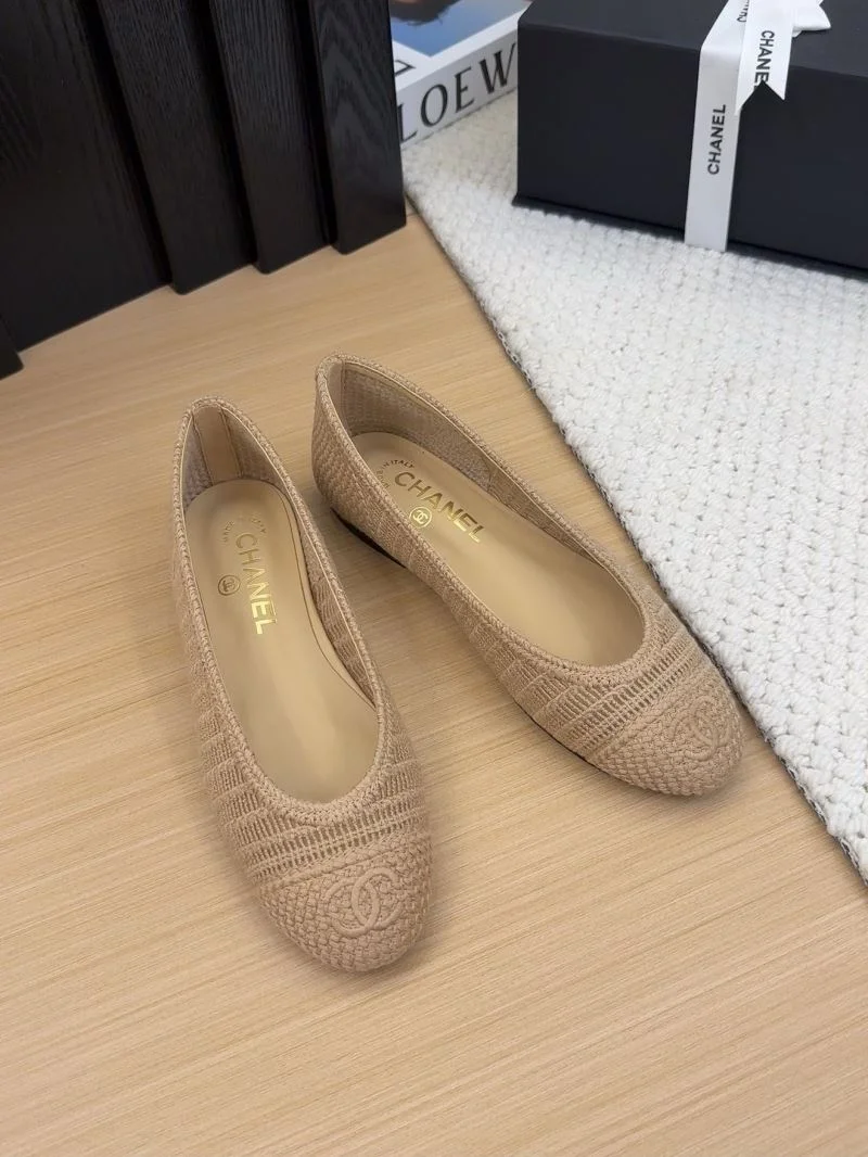 Chanel Low Shoes