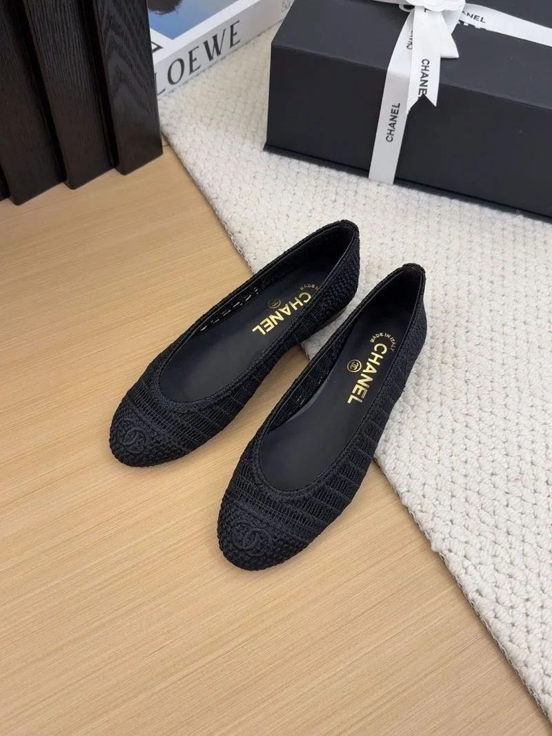 Chanel Low Shoes