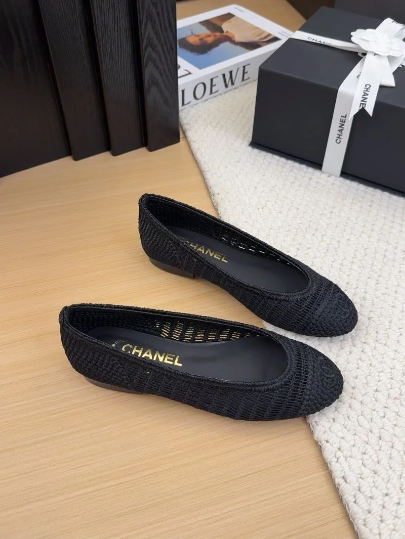 Indistinguishable Chanel Low Shoes