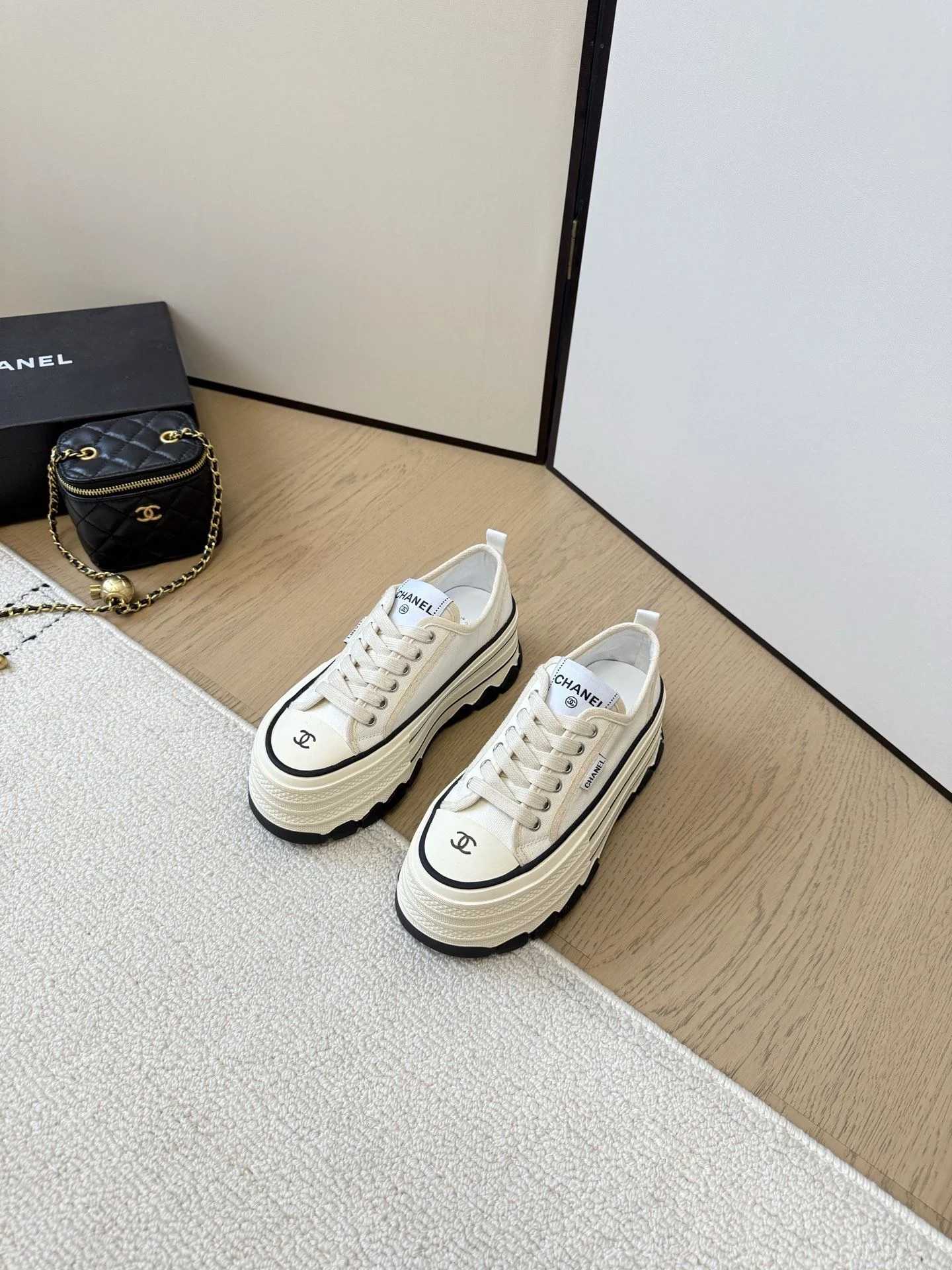 Legit Chanel Low Shoes