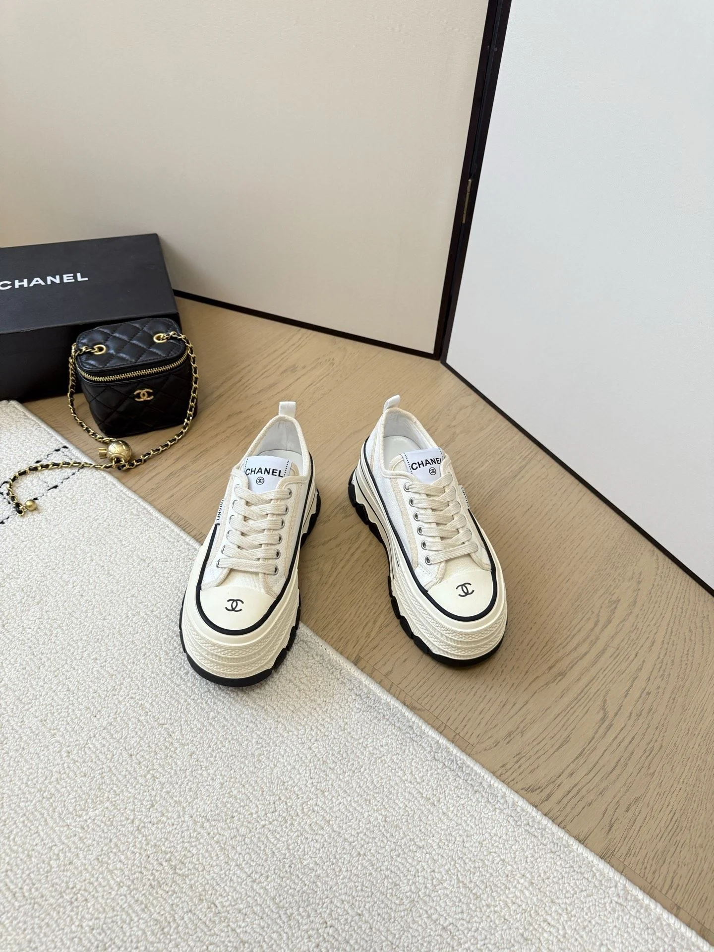 Legit Chanel Low Shoes