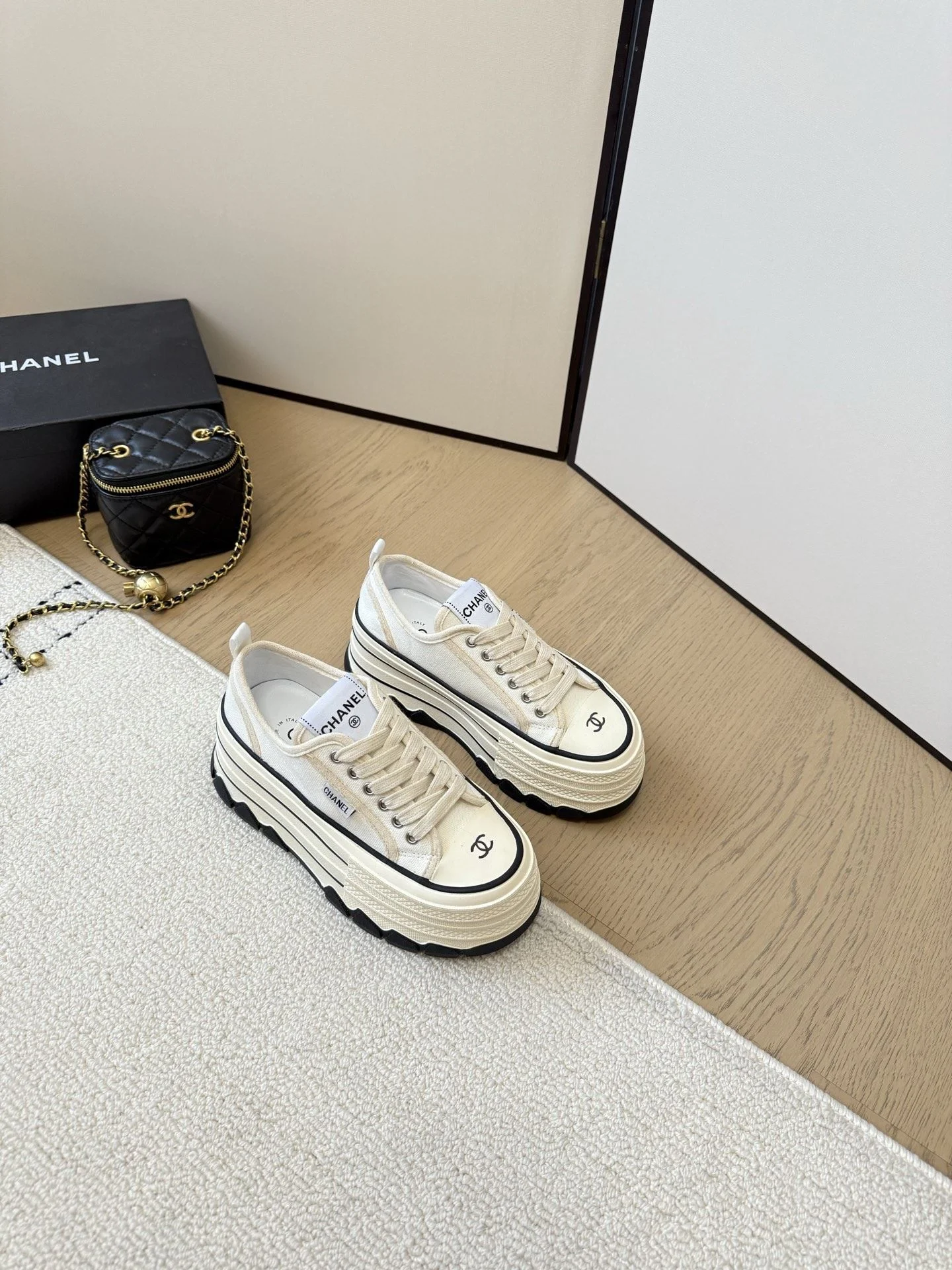 Legit Chanel Low Shoes