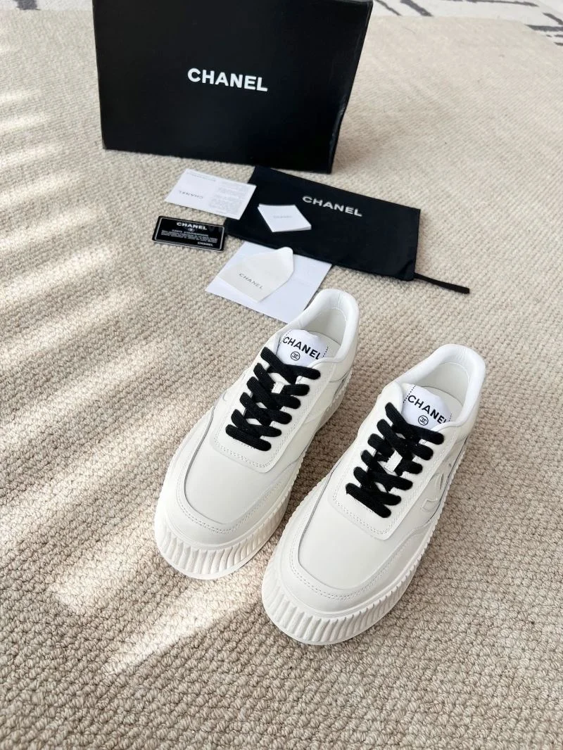 Exact replica Chanel Low Shoes