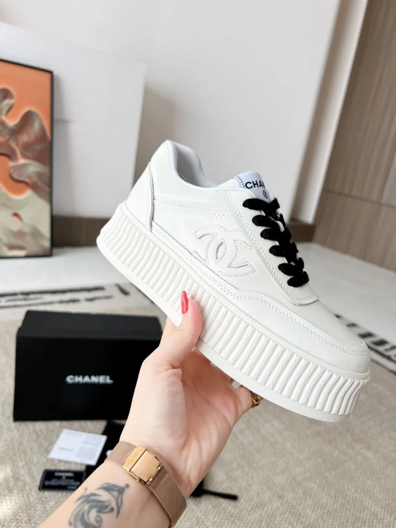 Exact replica Chanel Low Shoes