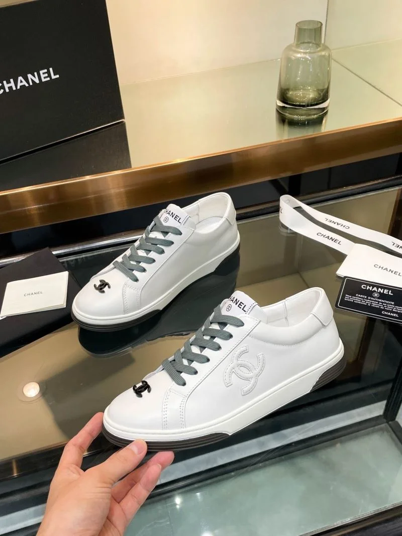 Exact replica Chanel Low Shoes