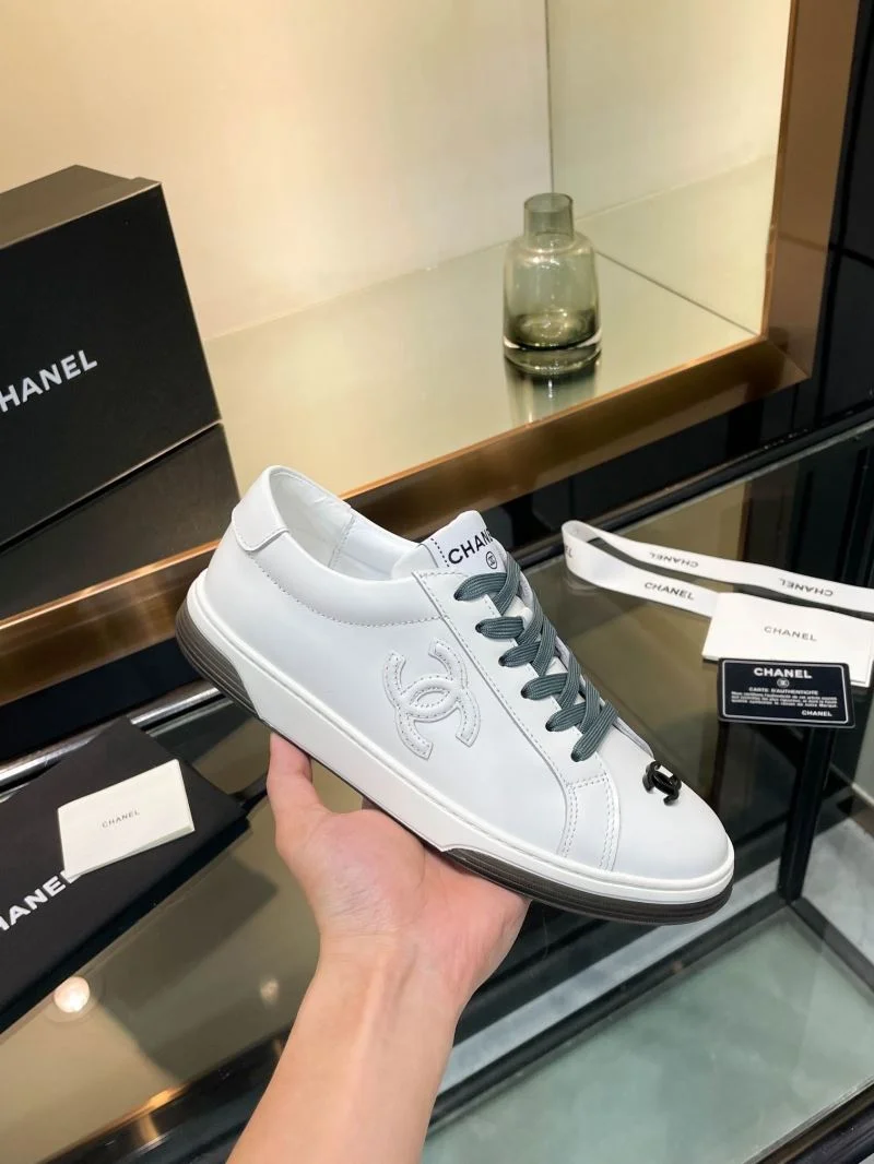 Exact replica Chanel Low Shoes