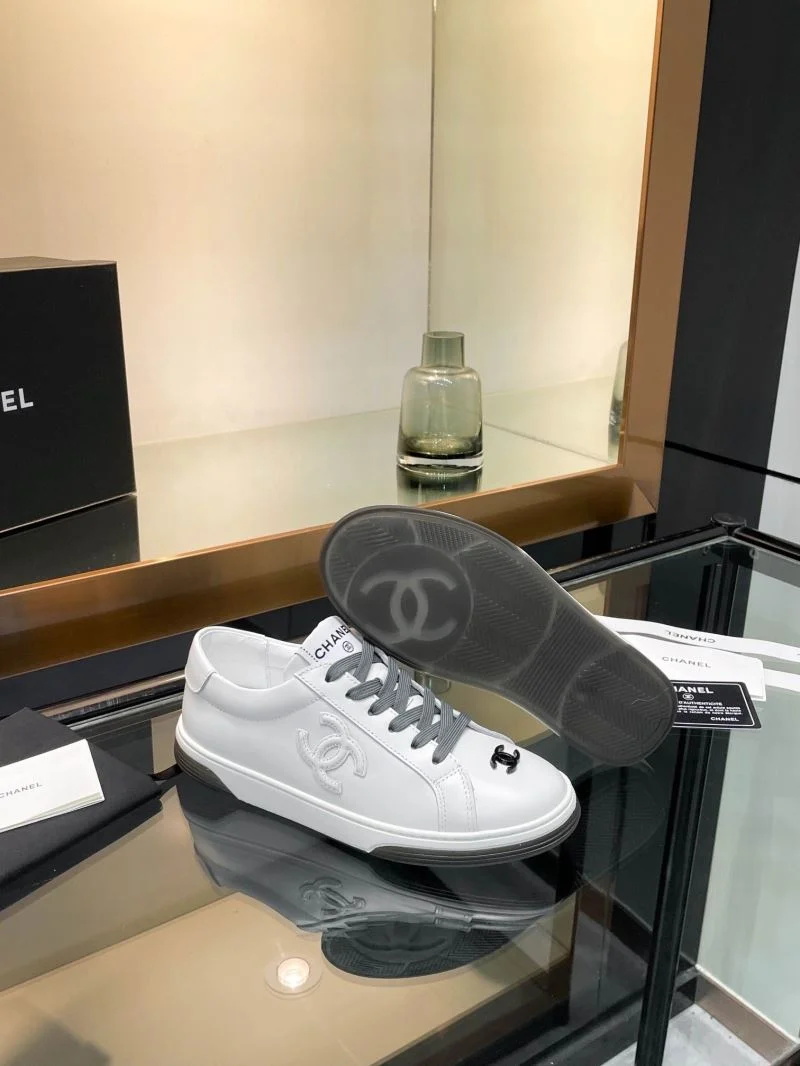 Exact replica Chanel Low Shoes