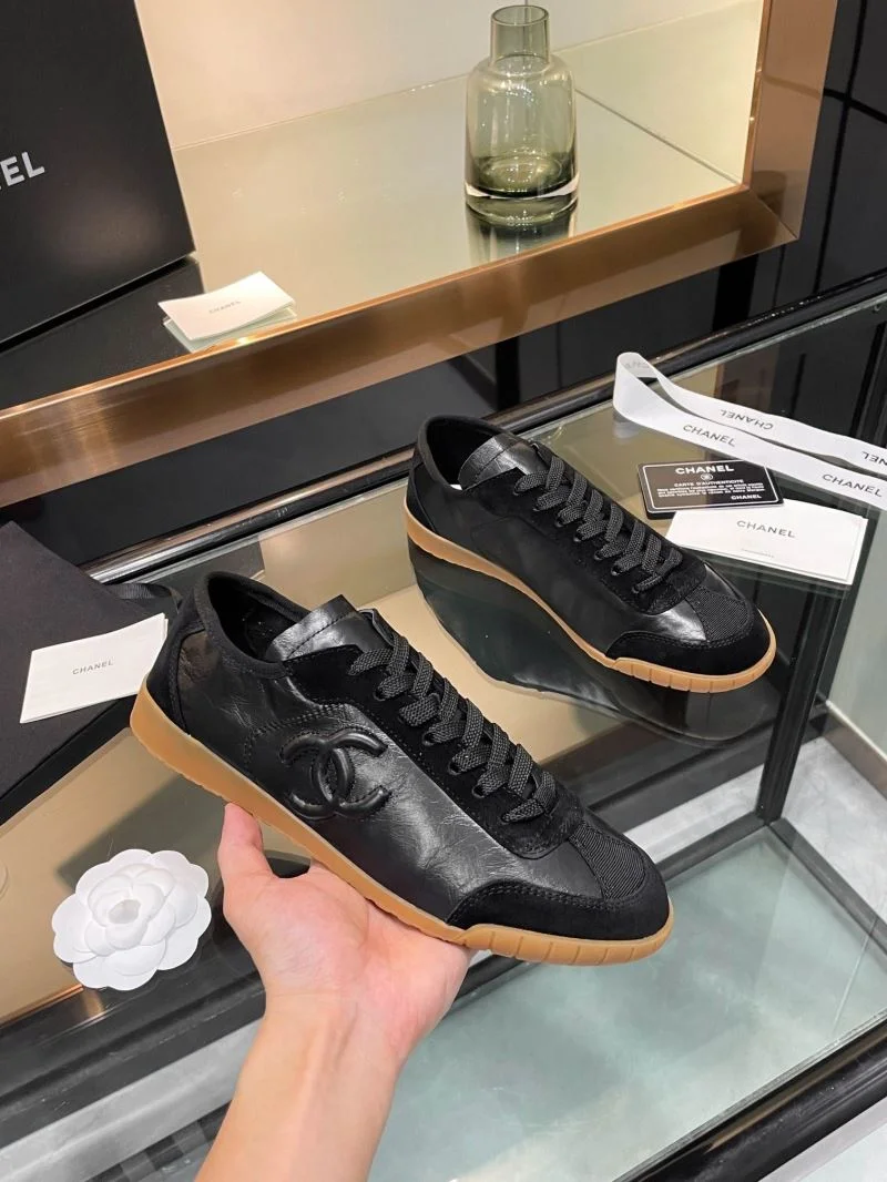 Bargain Chanel Low Shoes
