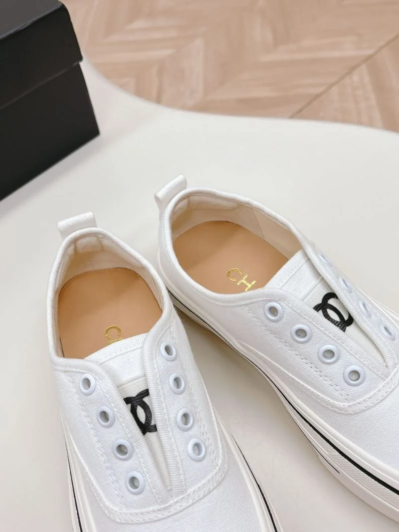 Inexpensive Chanel Low Shoes