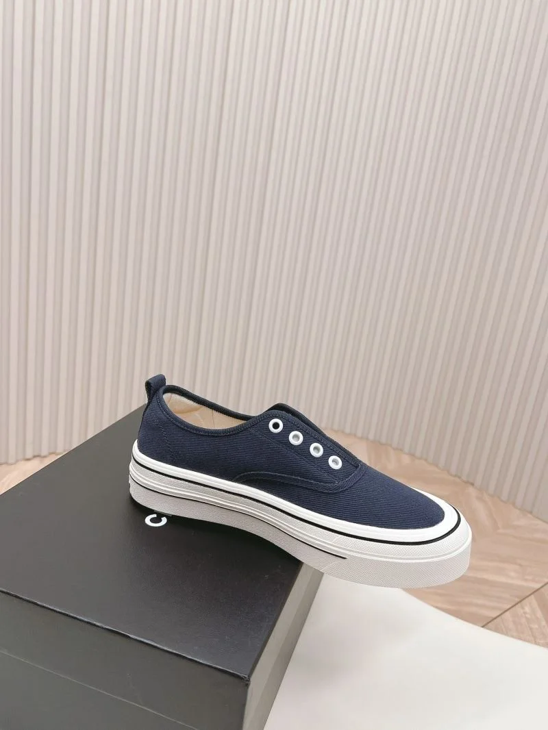 Cut-rate Chanel Low Shoes
