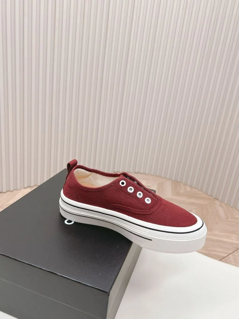 High fidelity Chanel Low Shoes