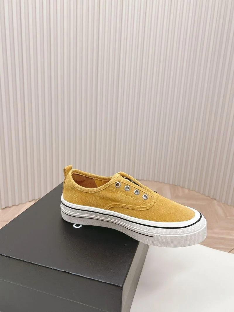 Top mirror Chanel Low Shoes