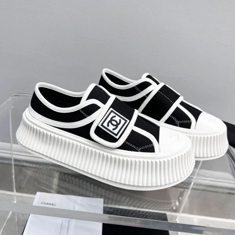 Brand-authenticated Chanel Low Shoes